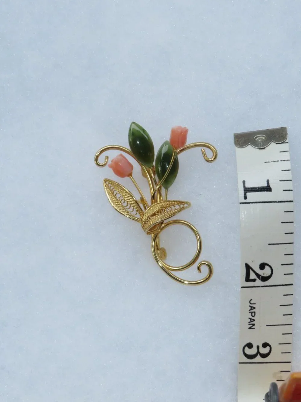 Source Unknown | Jewelry | Vintage Gold Tone Enamel Flower Brooch Pin ...